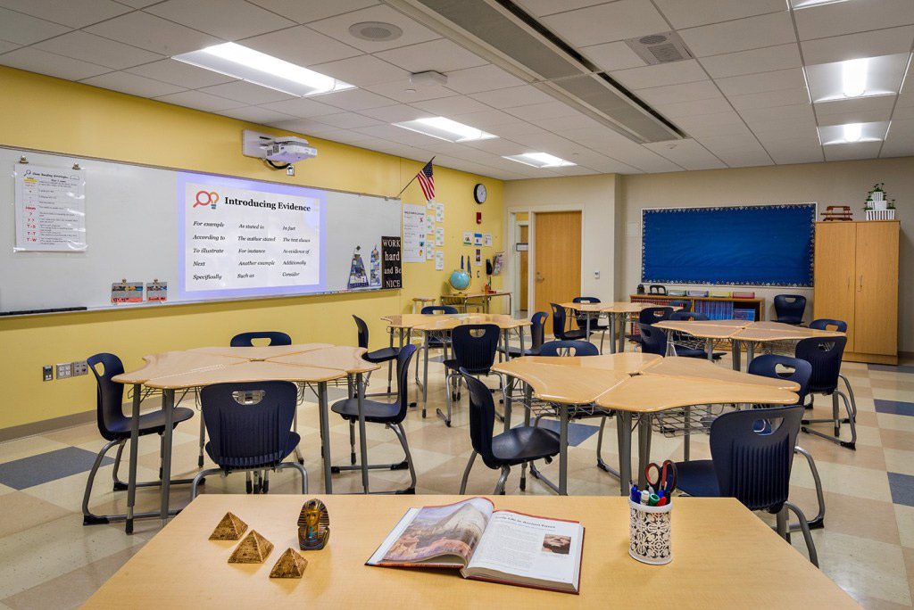 William Diamond Middle School | VAV International, Inc.